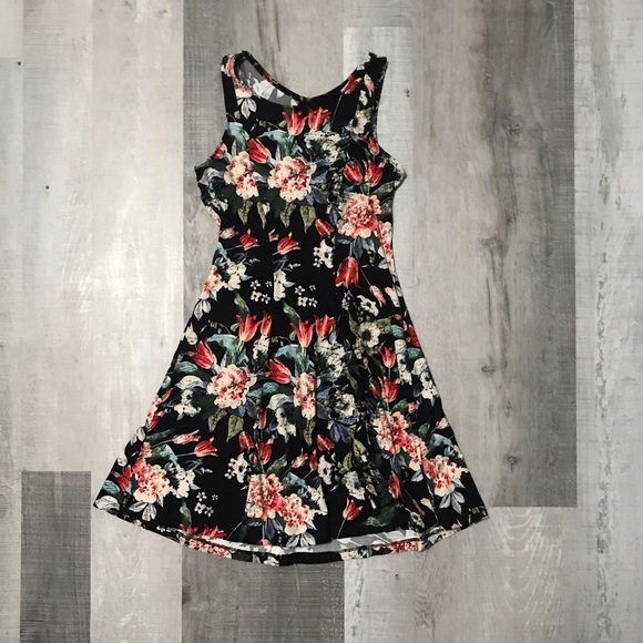 Mudd | Dresses | Mudd Floral Skater Dress | Poshmark